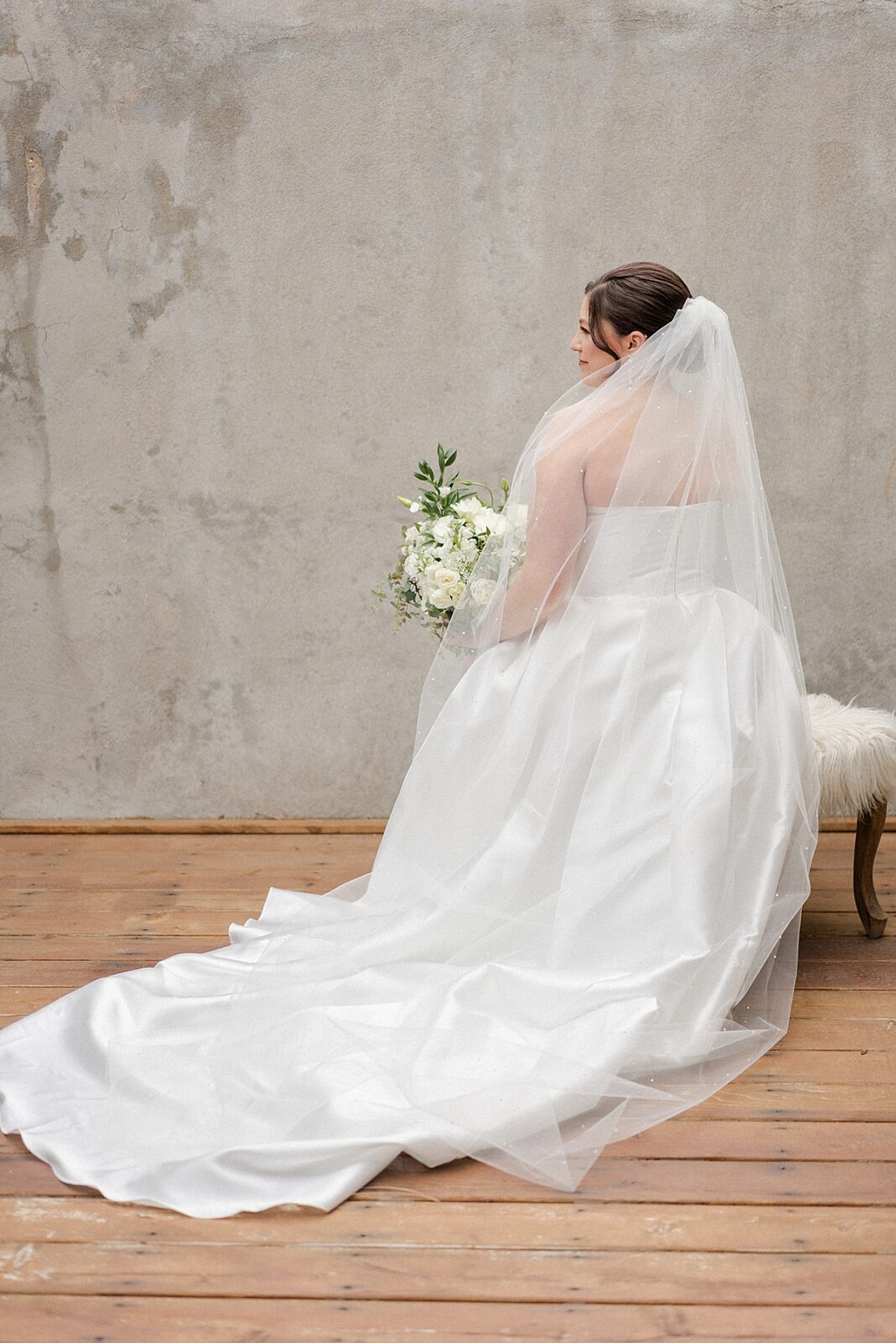 The Oaks At Plum Creek Wedding | Modern Black and White