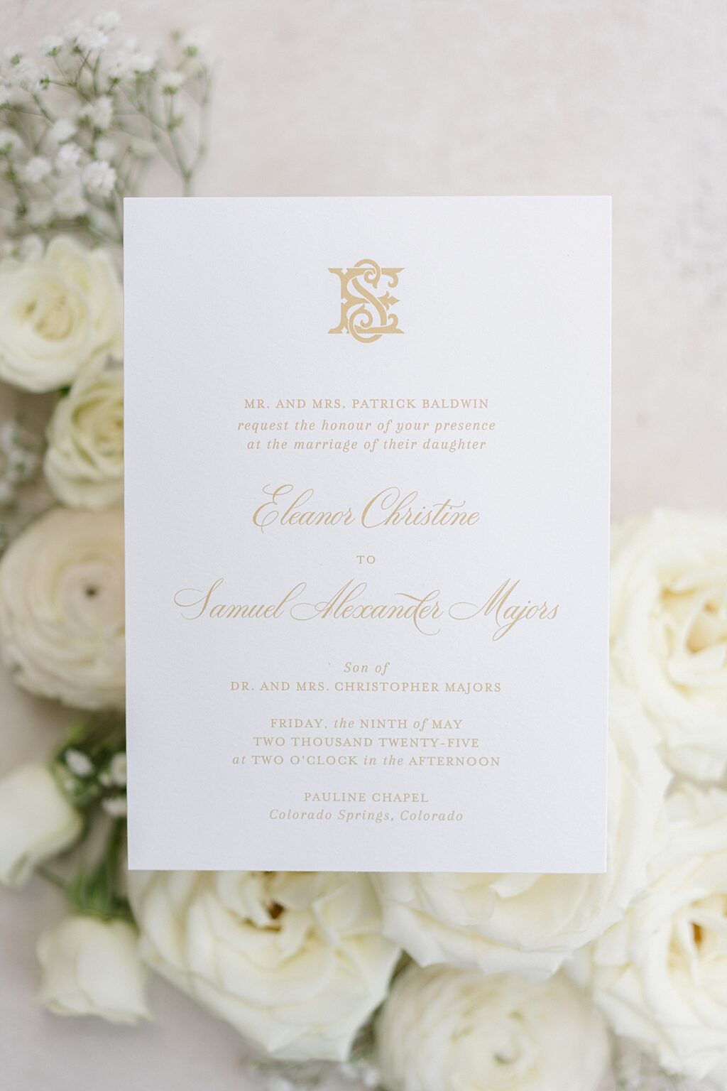 The Broadmoor Wedding at Pauline Chapel | Classic White Roses